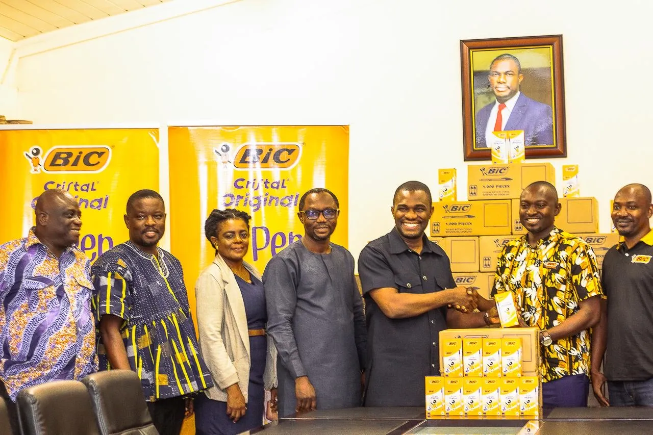 BIC, GES donate 40,000 pens to Basic Schools - Flow News Online